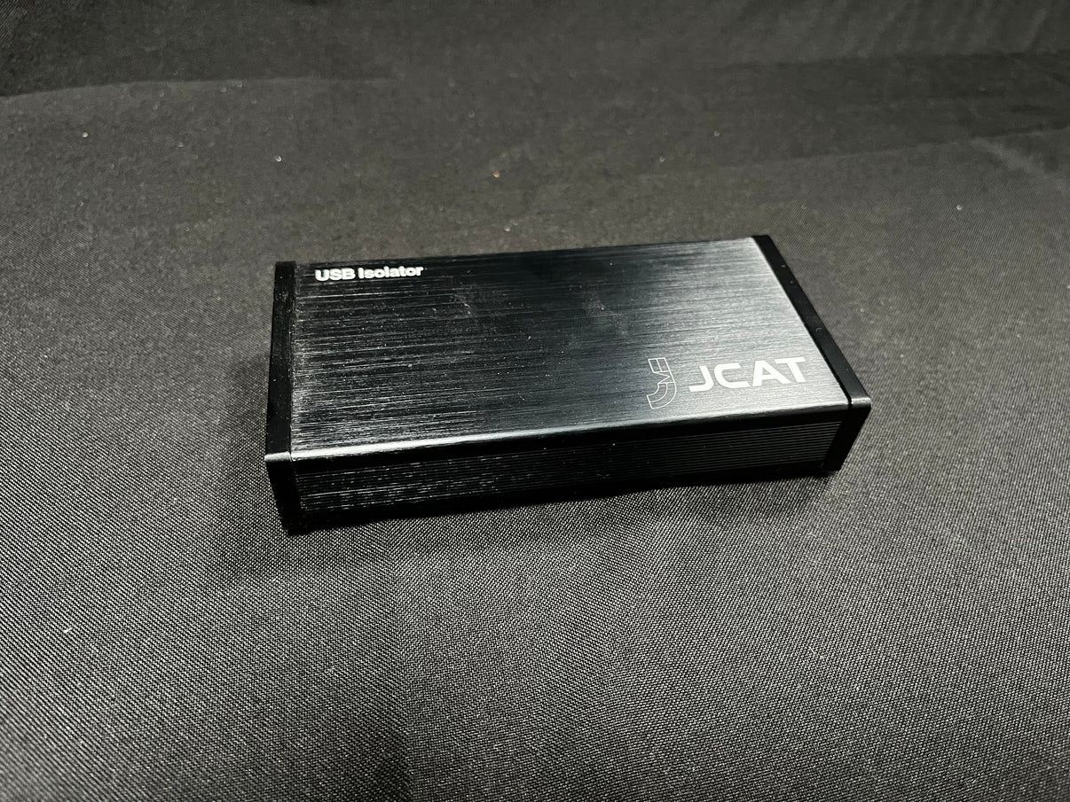 JCAT USB Isolator – Polovni Hi-Fi